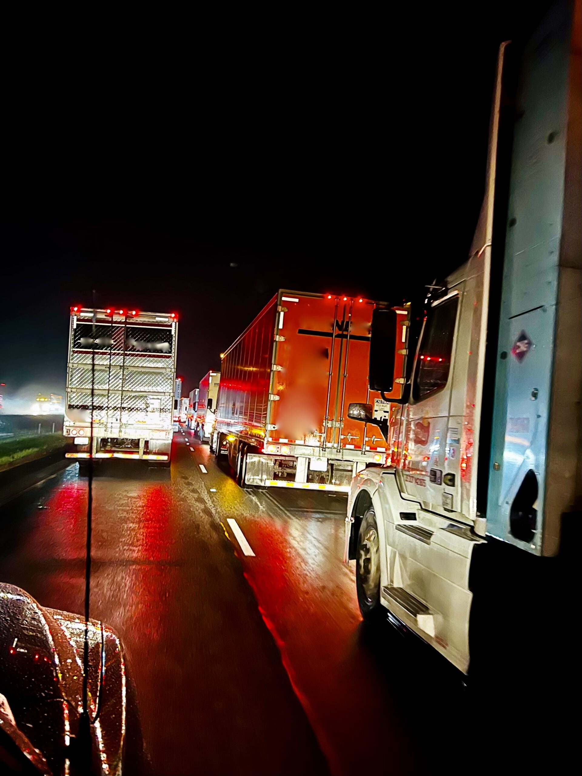 Safety Precautions for Truck Drivers at Night